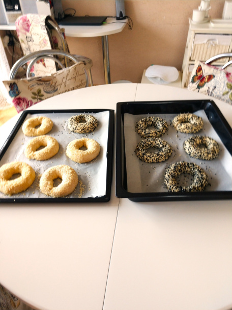 Grécke kuluri alebo kysnuté kolieska v sezame (fotorecept) - recept ...