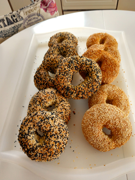 Grécke kuluri alebo kysnuté kolieska v sezame (fotorecept) - recept ...