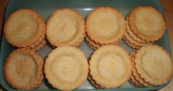 Linecké košíčky s tvarohom a čokoládovým krémom (fotorecept) - recept ...